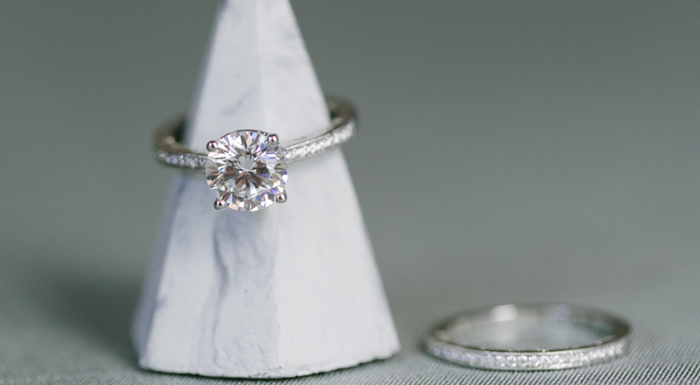 Diamond Clarity Guide: Understanding the 4Cs for Your Perfect Diamond ...